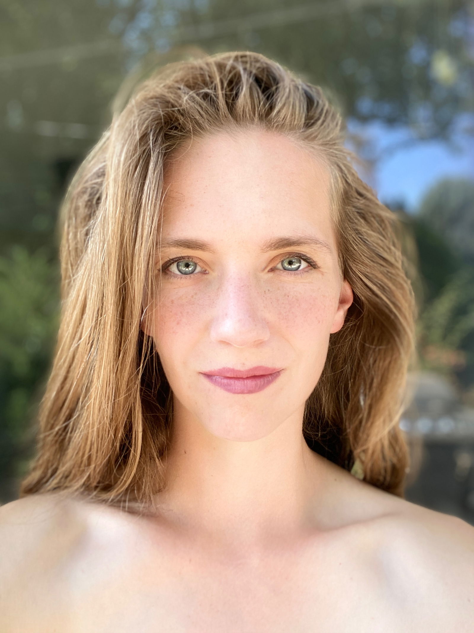 Harper the Fox - The Top Sensation from Idaho